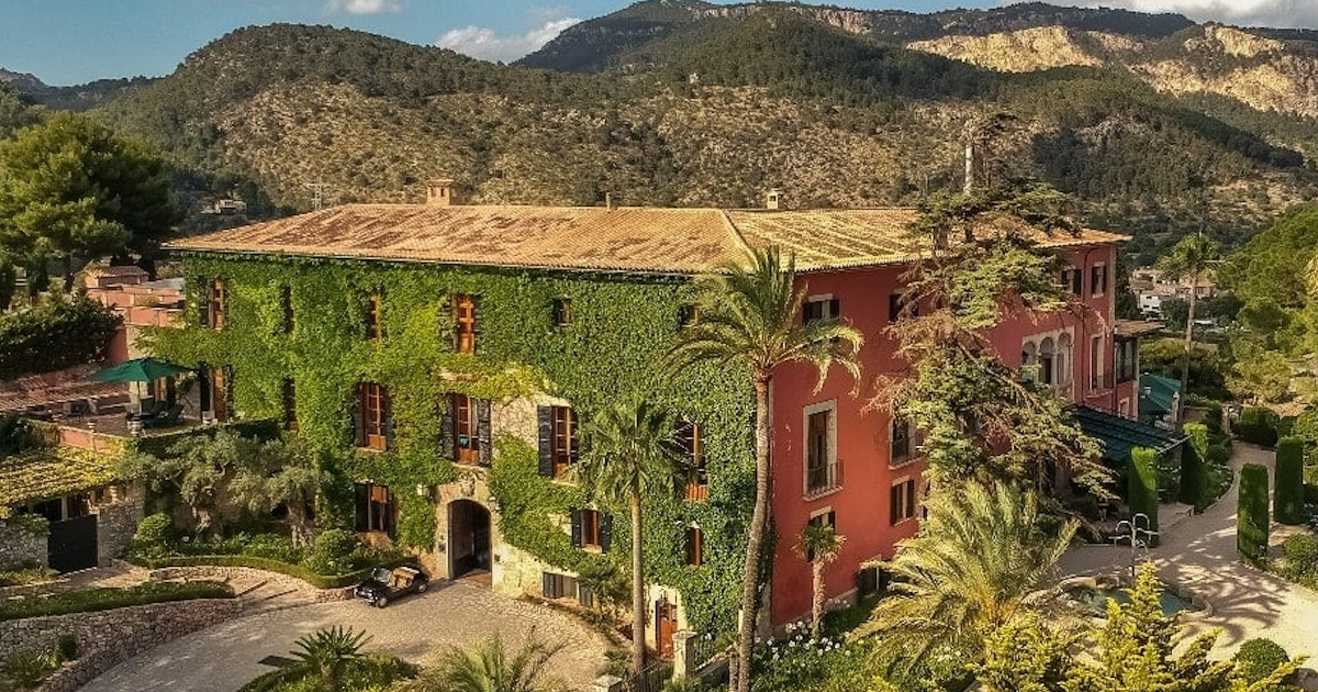 Honeymoon news: Discover Perowne International's finest hotels...